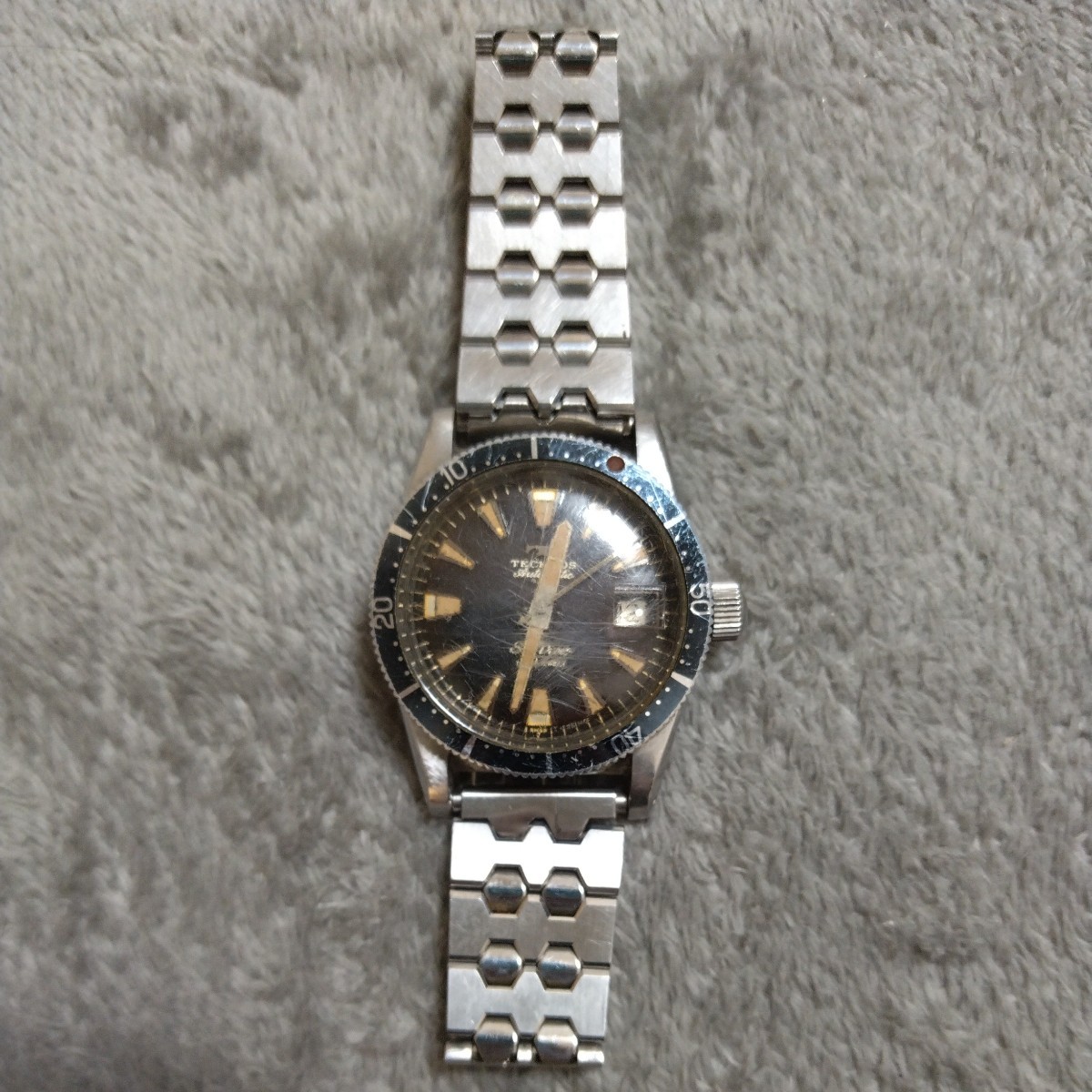 【全体的に状態が悪い】テクノス スカイダイバー TECHNOS skydiver 自動巻きの落札情報詳細 - ヤフオク落札価格検索 オークフリー