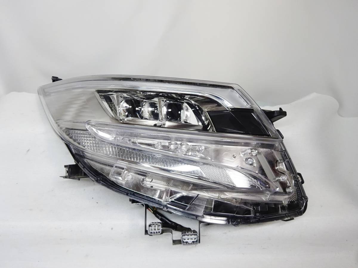 【目立った傷や汚れなし】エスクァイア 80 ZWR80G ZRR80G ZRR85G 純正 後期 右 右側 RH LED H ヘッドライト ヘッドランプ 81110-28G90 ICHIKOH ...