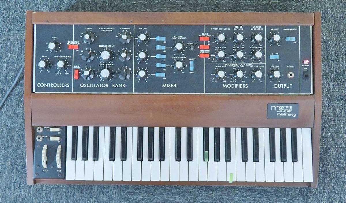 Minimoog Voyager Rack Mount Edition Ver3.5 中古の落札情報詳細 - ヤフオク落札価格検索 オークフリー