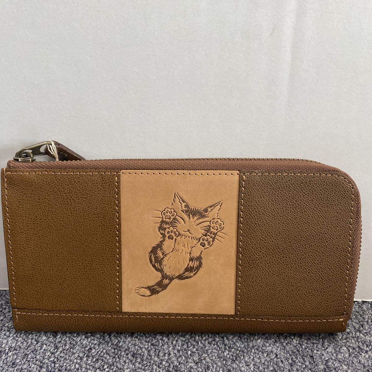 人気 レア 希少 WACHIFIELD わちふぃーるど 猫のダヤン ショルダー バッグ 鞄 ナイロン素材 軽量 ミニ 男女兼用 カーキ ...