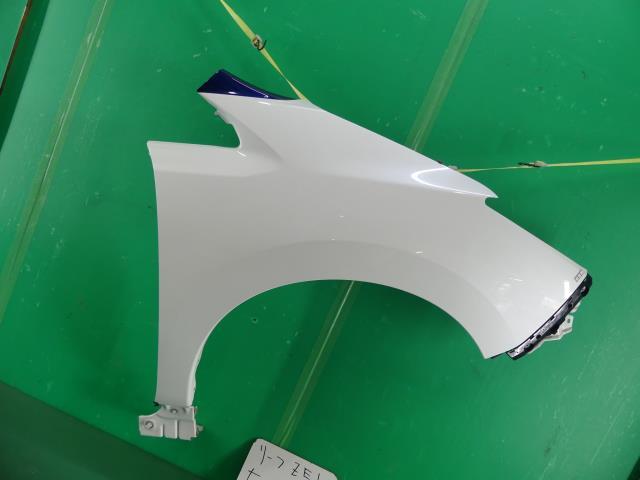 【傷や汚れあり】リーフ ZAA-ZE1 右フェンダー Gの落札情報詳細 - Yahoo!オークション落札価格検索 オークフリー