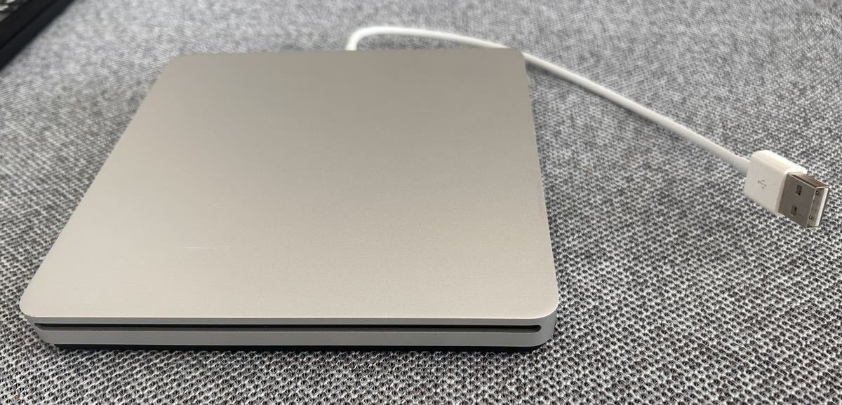 【目立った傷や汚れなし】Apple Mac USB DVDプレーヤー A1379の落札情報詳細 - ヤフオク落札価格検索 オークフリー