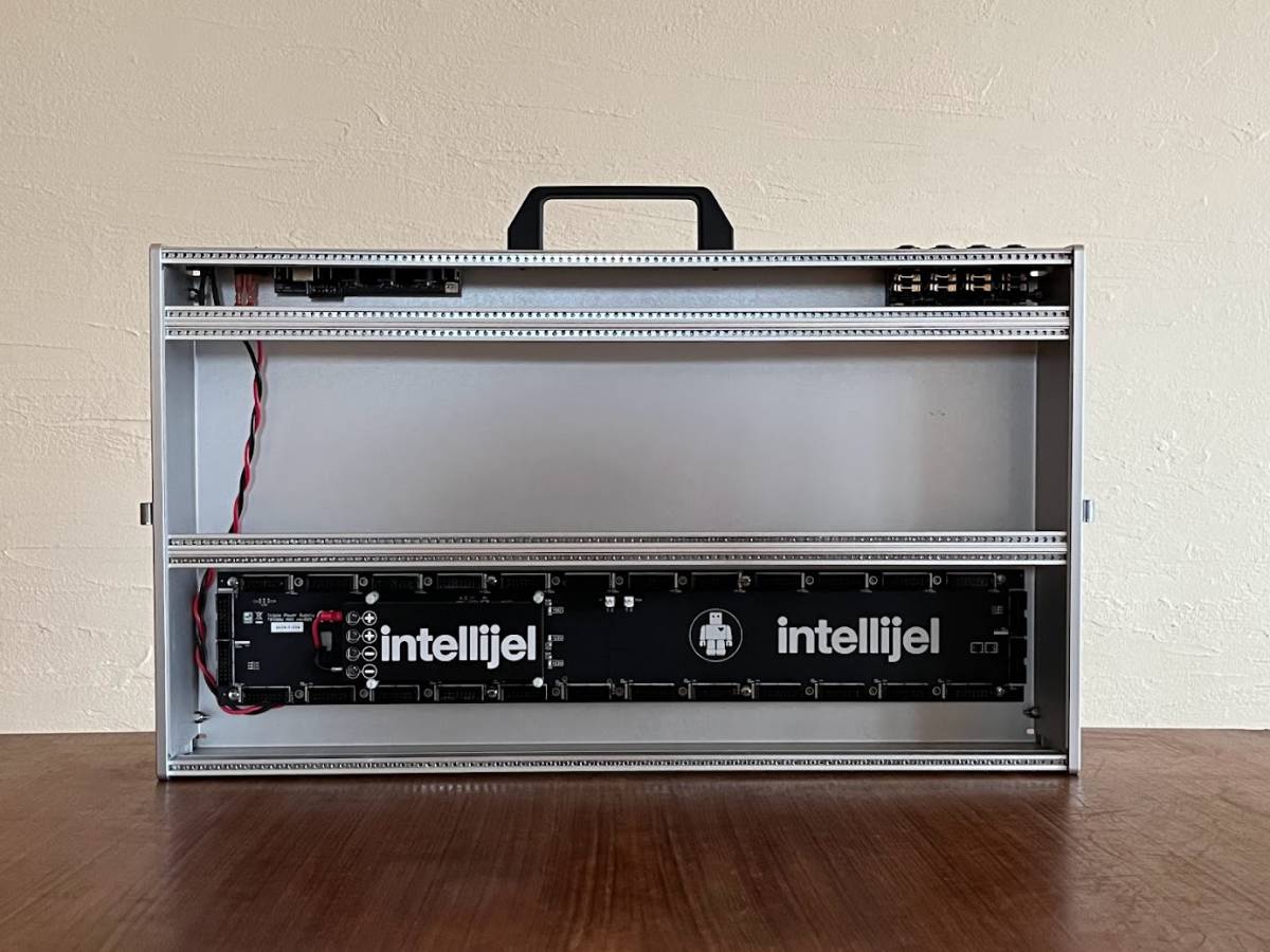 【目立った傷や汚れなし】Intellijel Designs 7U Performance Case STEALTH EDITION ...