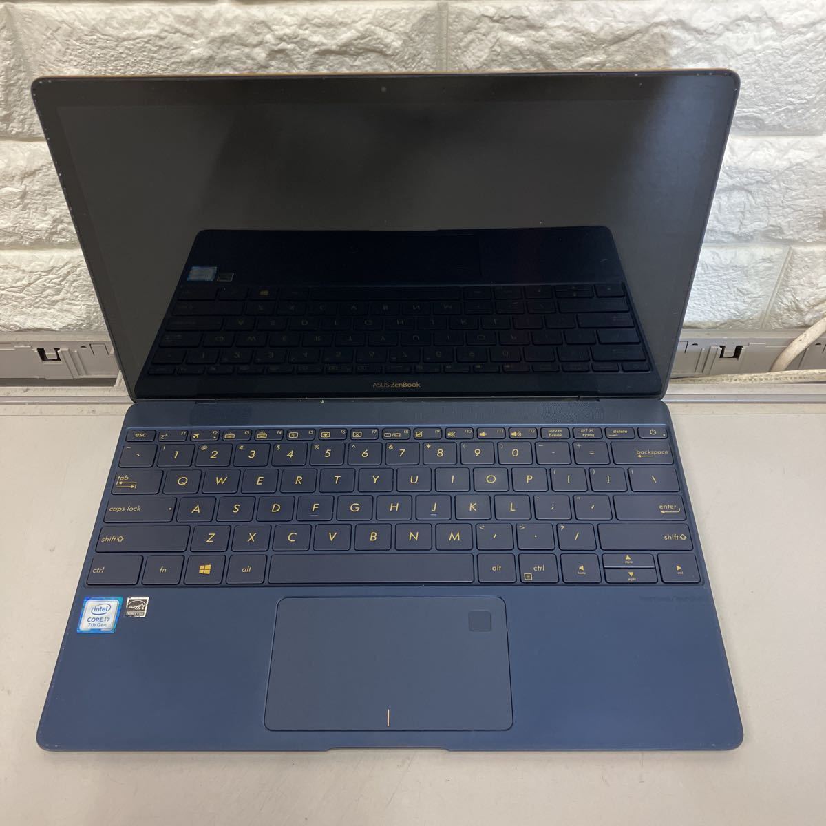 【傷や汚れあり】M489. ASUS / ZenBook UX390U / Core i7-7500U / 16GBメモリ / SSDなし ...