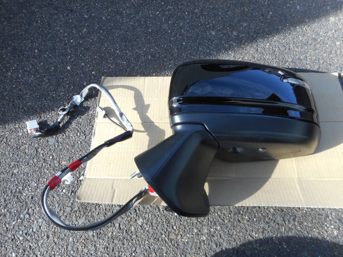 【やや傷や汚れあり】トヨタ ランドクルーザー ランクル 300系 FJA300W VJA300W 純正 左ドアミラー 左サイドミラー 左リアビューモニター 黒 16P 87940-60V82の ...