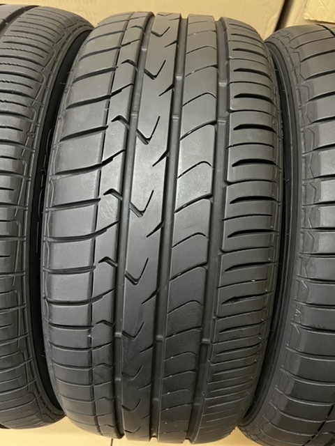 【目立った傷や汚れなし】中古タイヤ4本セット TOYO 215/50/17 2022年製) ほぼ新品タイヤ)) 中古タイヤ4本セット TOYO 215/50/17 2022年製) ほぼ新品 ...