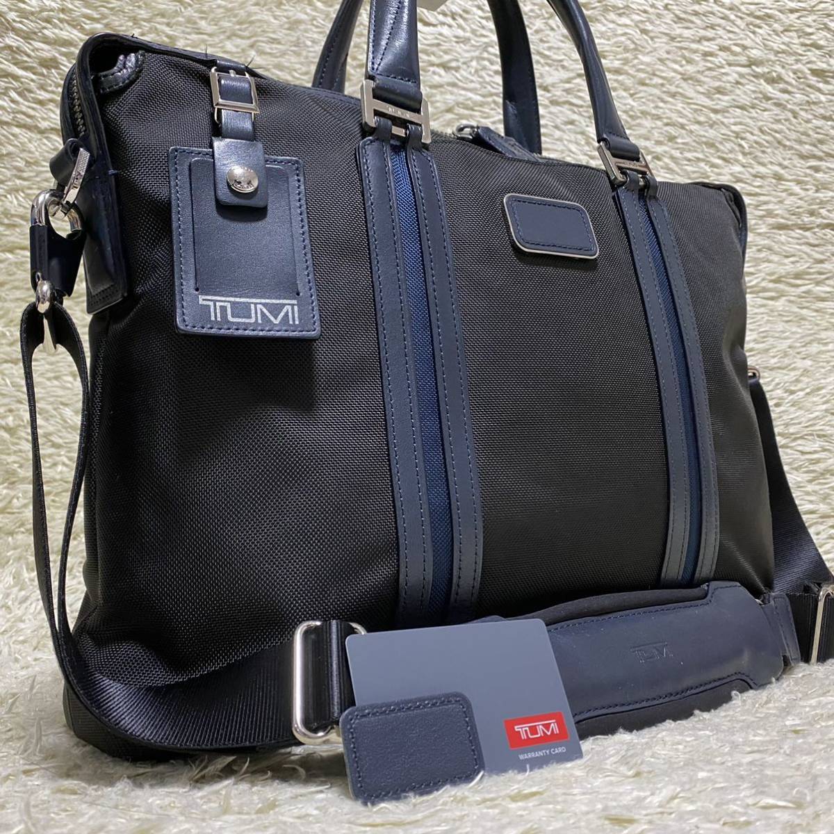 【目立った傷や汚れなし】 極美品・日本限定！ TUMI トゥミ ビジネス バッグ JARVIS ジャービス 2Way スリムブリーフケース 黒 ネイビー の落札情報詳細 - ヤフオク落札価格 ...