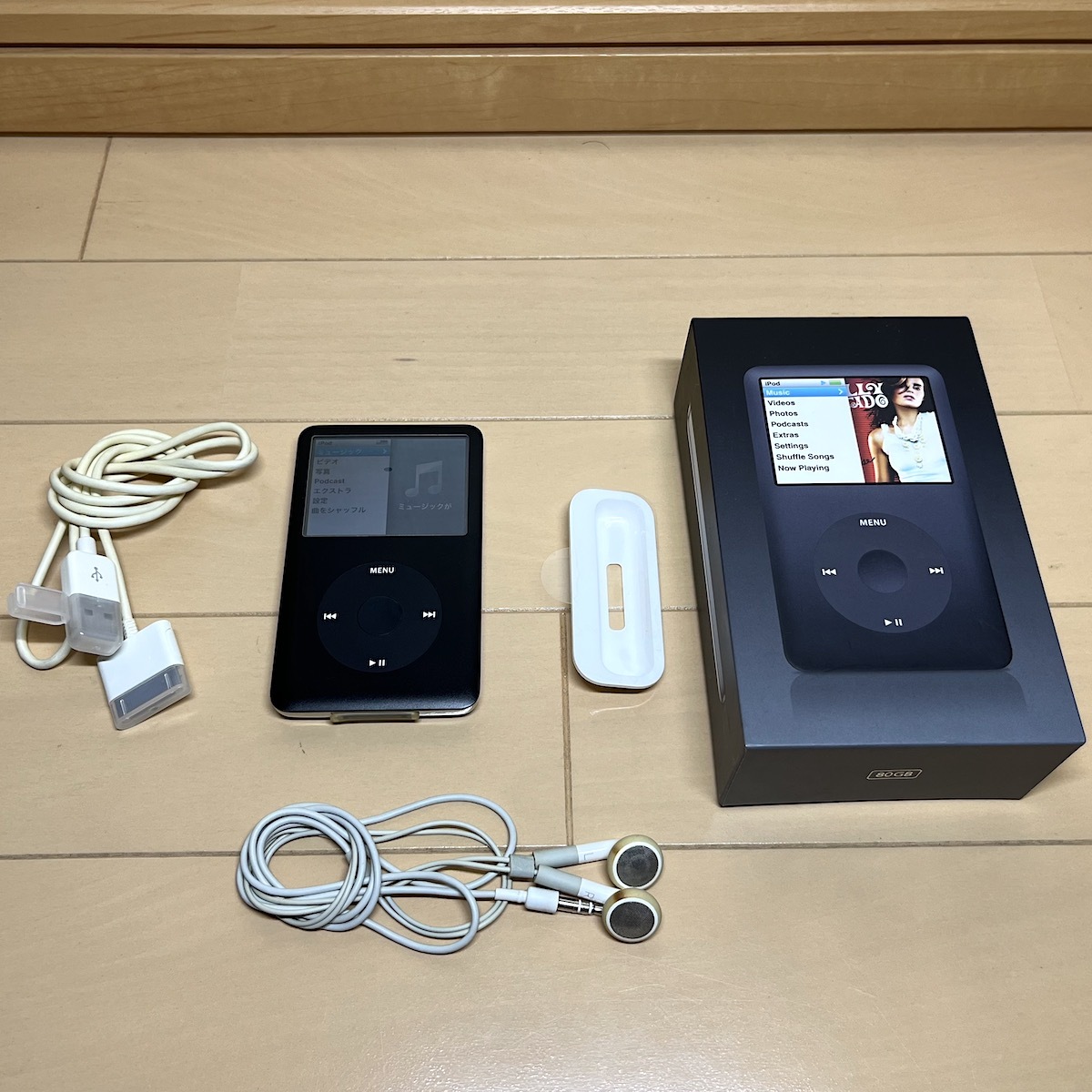 【やや傷や汚れあり】【送料無料】Apple iPod classic 80GB BLACK アップル アイポッド クラシック ブラック ...