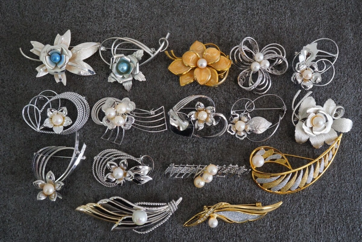 【やや傷や汚れあり】C446 アコヤ真珠 カラーパールなど 本真珠 パール ブローチ ヴィンテージ アクセサリー 大量 セット まとめて おまとめ まとめ売り 装飾品の落札情報詳細 ...