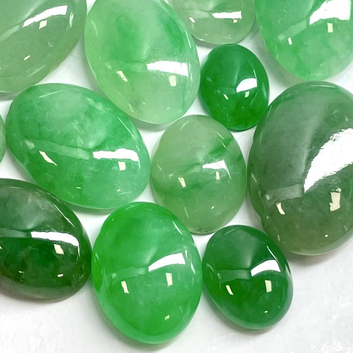 【やや傷や汚れあり】 天然本翡翠13点おまとめ77ct s ルース 裸石 宝石 ジュエリー jewelry ジェイダイト jadite jade ヒスイ ひすい ②の落札情報詳細 ...