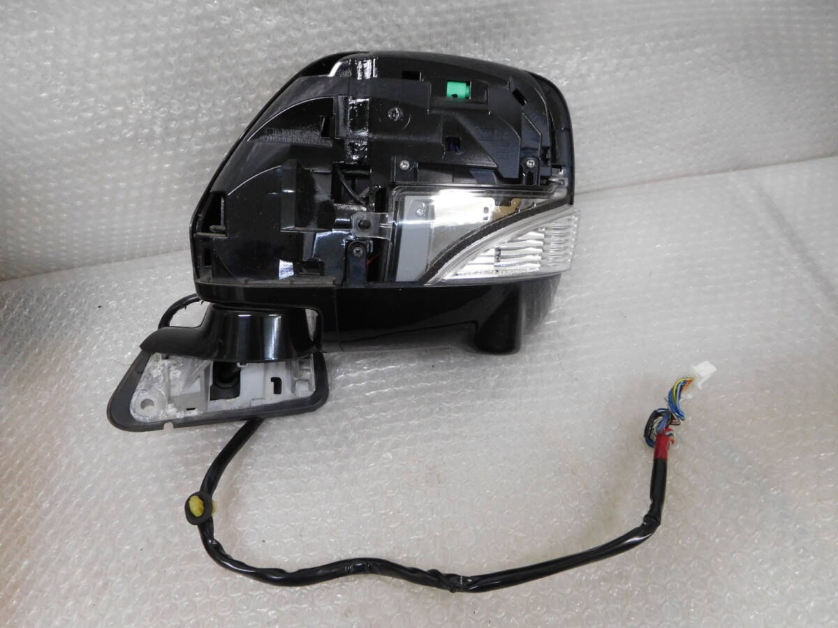 【やや傷や汚れあり】S2203 E52 エルグランド 13P ドアミラー アラウンドビューカメラ付き 左 L 助手席側 PE52 TE52 PNE52 ハイウェイスター ライダー 前期 後期の ...