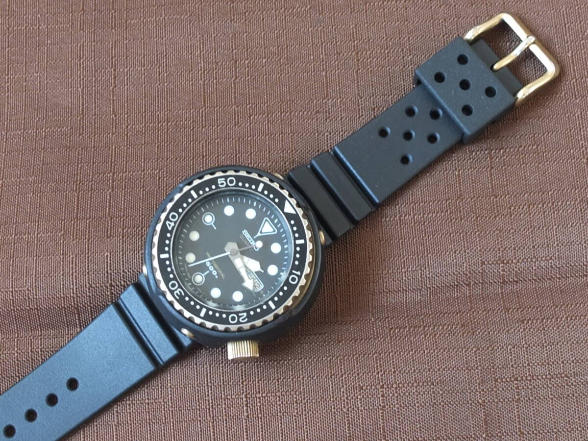 【傷や汚れあり】SEIKO PROFESSIONALセイコー プロフェッショナルダイバー 600m 7549-7000 チタン ラバーベルト クオーツ 稼働品 電池交換済の落札情報詳細 ...
