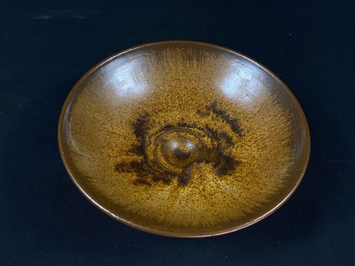 【目立った傷や汚れなし】【福蔵】天目茶碗 在銘 唐山 小鹿田焼 小石原焼 民藝 平茶碗 茶道具 径15.7cmの落札情報詳細 - Yahoo!オークション落札価格検索 オークフリー