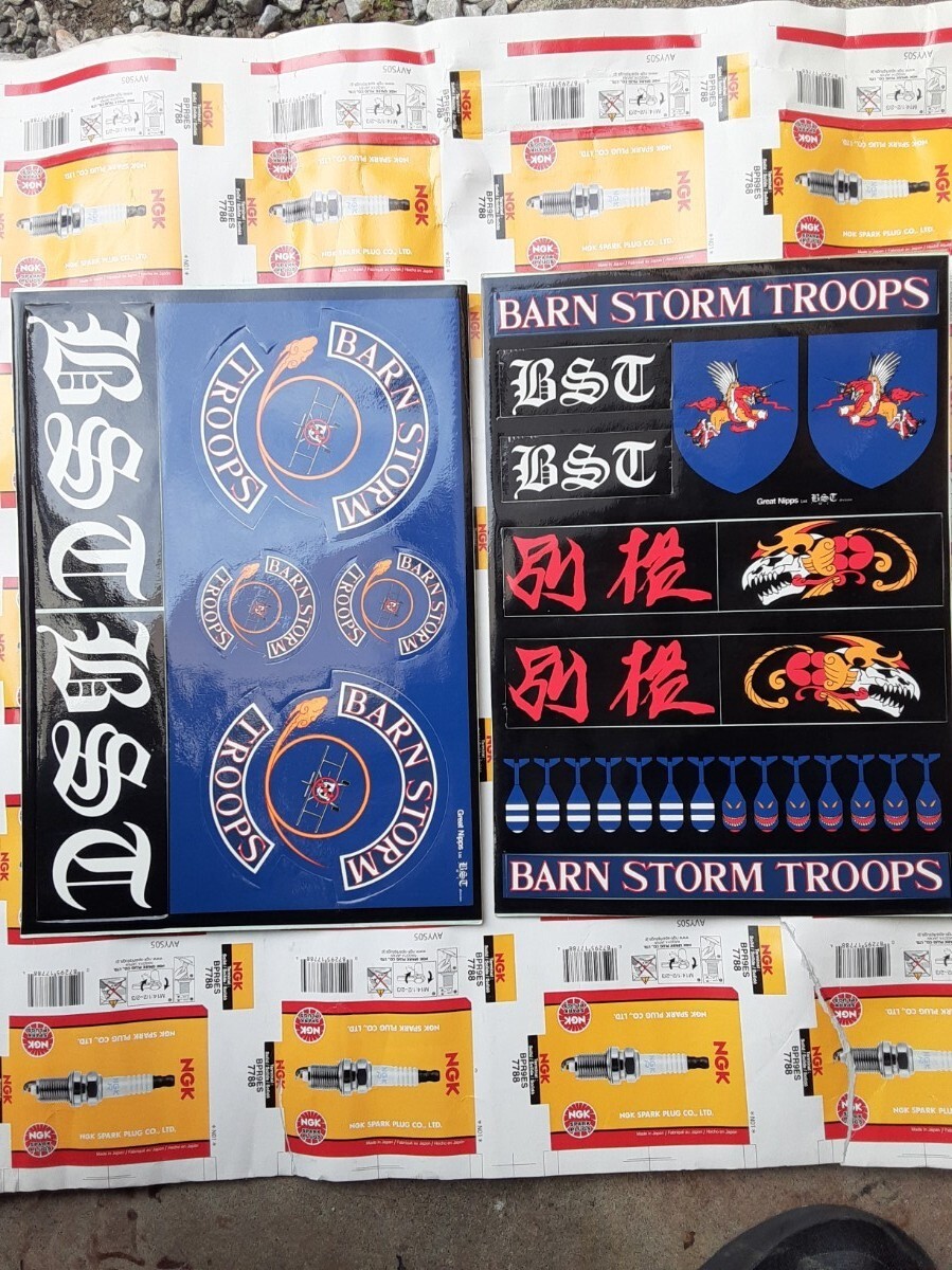【未使用に近い】バーンストームトゥルップス BARN STORM TROOPS レア ステッカー BST キリン 関連出品 ②の落札情報詳細 - Yahoo!オークション落札価格検索 オークフリー