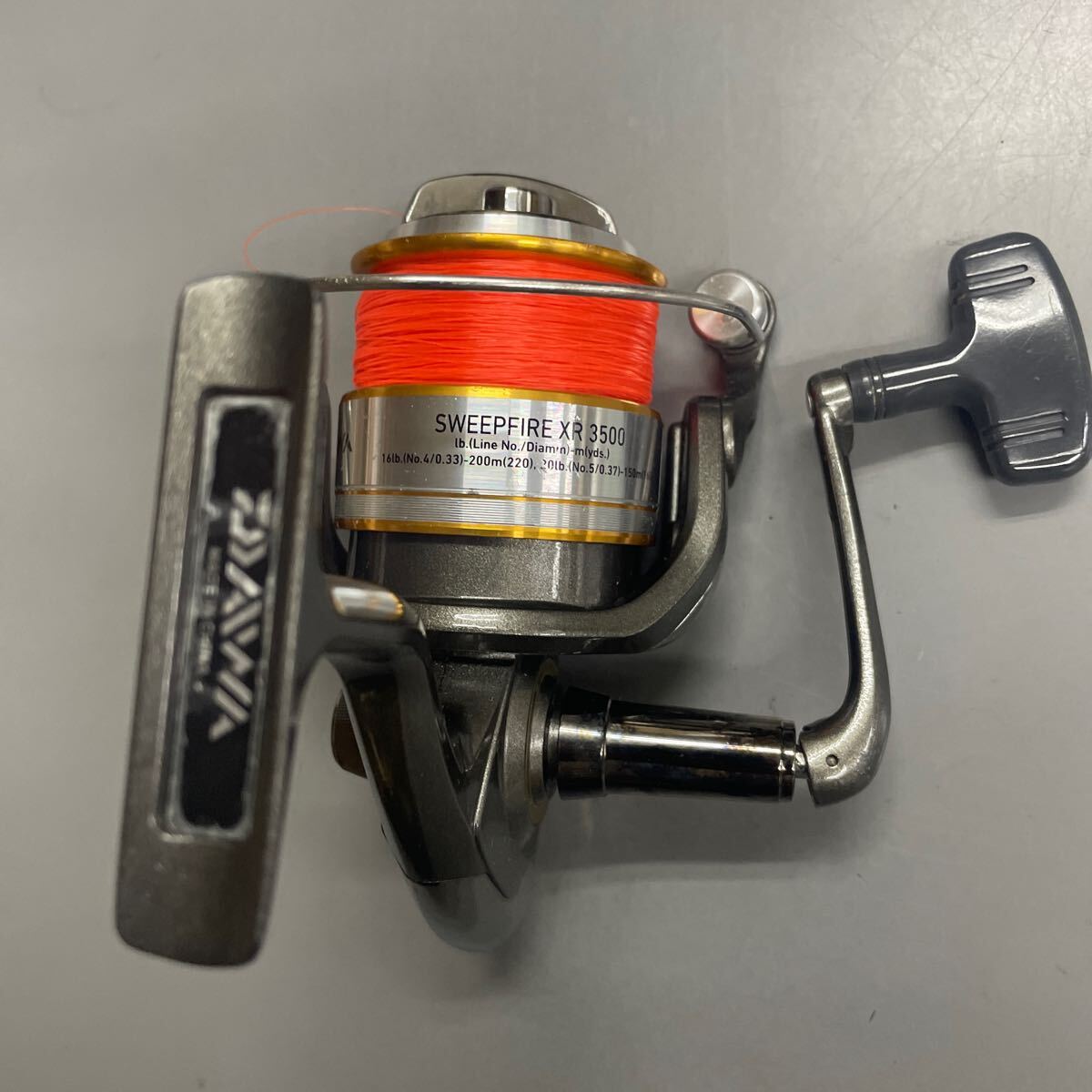 【中古】【中古品】DAIWA SWEEPFIRE 1500（動作確認済み）8028の落札情報詳細 - Yahoo!オークション落札価格検索 オークフリー