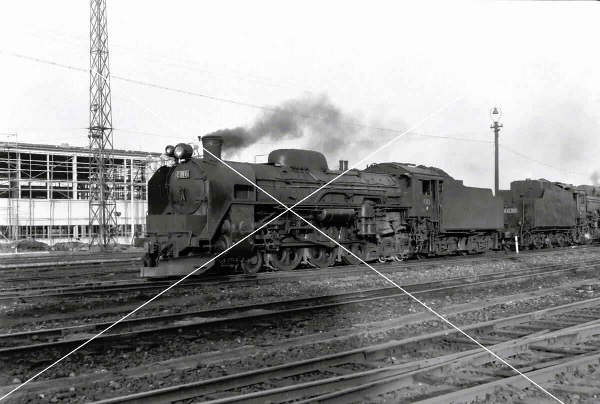 【目立った傷や汚れなし】C61-6〔青〕-東北奥羽本線＝昭和40年代のSLモノクロネガ35mm1コマ＃14/青森機関区/単機/S43.3.24/著作権譲渡証明書=有りor無しの落札情報詳細 ...