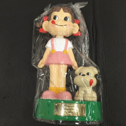 【傷や汚れあり】不二家 ペコちゃん＆ドッグ 人形 首振り人形 2001 Peko&Dog Special Edition 高さ約35cm ...