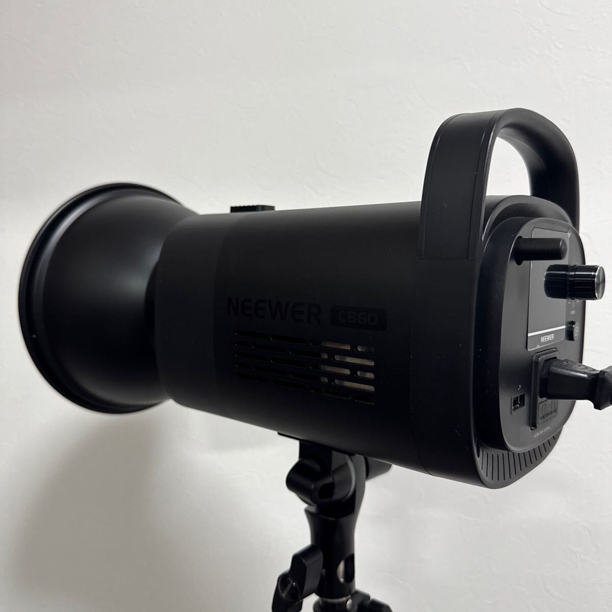 【未使用に近い】NEEWER CB60 LED ビデオライトキット 2台セット6500Luxの落札情報詳細 - Yahoo!オークション落札 ...