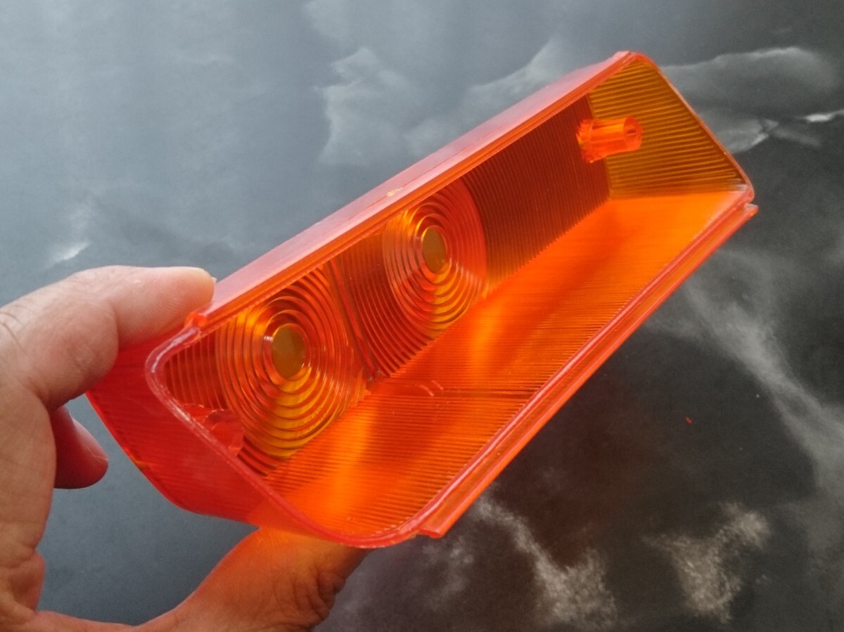 【未使用に近い】当時物【日産 B110 B210サニー パーキングランプレンズ左右セット】旧車 レトロ 昭和 DATSUN Sunny 絶版 希少 レアの落札情報詳細 - Yahoo ...