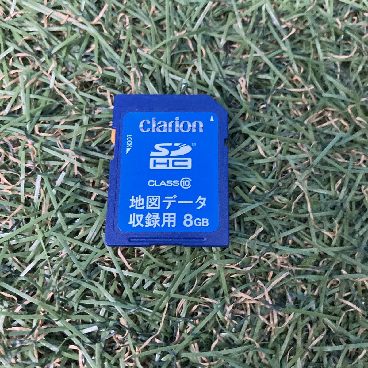 【やや傷や汚れあり】[25P03106U] 日産 純正 ナビ MC311D-Wにて使用 地図用SDカード Clarion ROAD ...