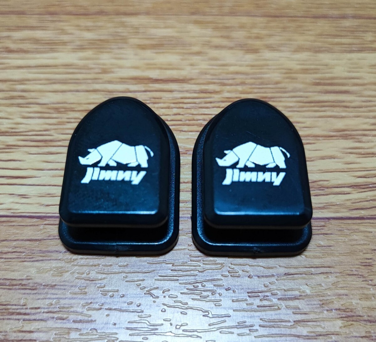 【未使用】【Jimny】 アクセサリーフック 2P スズキ ジムニー JB23 JB33 JB43 JB64 JB74 JA11 JA12 JA22 SJ30 シエラ マスク キーホルダーの ...