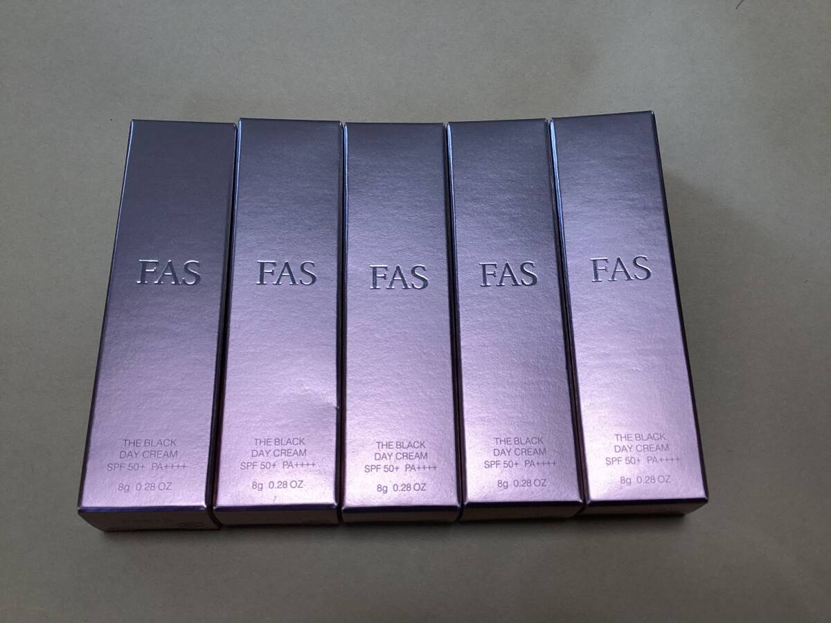 【未使用】MAQUIA マキア 2025年 8月号 FAS ザ ブラック デイ クリーム SPF50＋・PA++++ 8g×5本＝40g 6600円分の落札情報詳細 - Yahoo ...