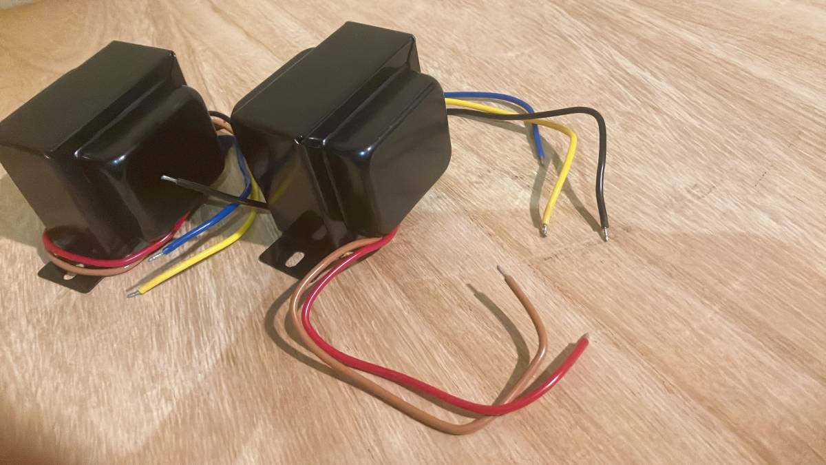 【未使用】未使用品！10K シングル用真空管アンプ6BM8やEL-84 (6BQ5)，KT66や6CA7．6L6GT . 6V6GT ...