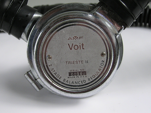 ダブルホースレギュレター AMF Voit TRIESTEⅡ USAの落札情報詳細 - ヤフオク落札価格検索 オークフリー
