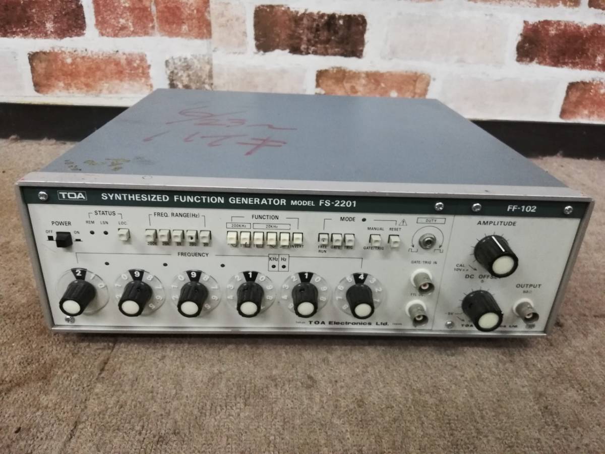 I-806⑧: TOA/東亜/ファンクション ジェネレーター/SYNTHESIZED FUNCTION GENERATOR/FS-2201/電気測定器/アマチュア無線/ジャンク品の落札情報詳細 ...