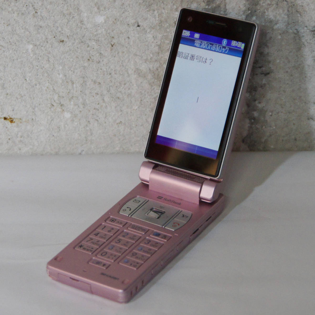【傷や汚れあり】JUNK softbank 携帯電話 911SH ピンク ガラケー simなし ネットワーク制限判定： の落札情報詳細 ...