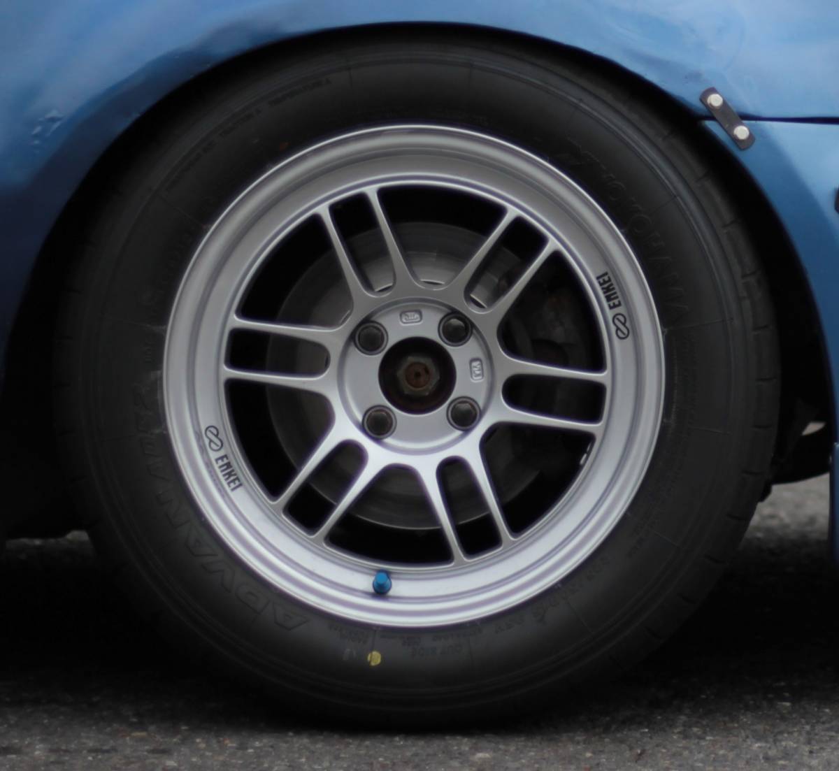 ENKEI RPF1rs 15×8J +28 PCD100-4H A052 225/50R15付 2本セットの落札情報詳細 - Yahoo!オークション落札価格検索 オークフリー