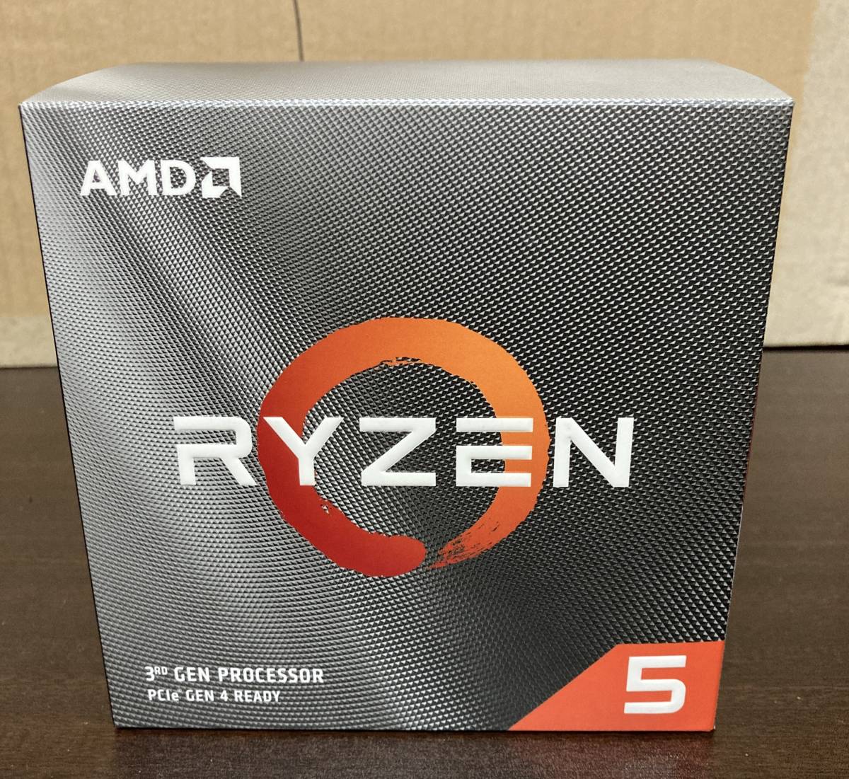 AMD Ryzen 5 3600X BOXの落札情報詳細 - ヤフオク落札価格検索 オークフリー