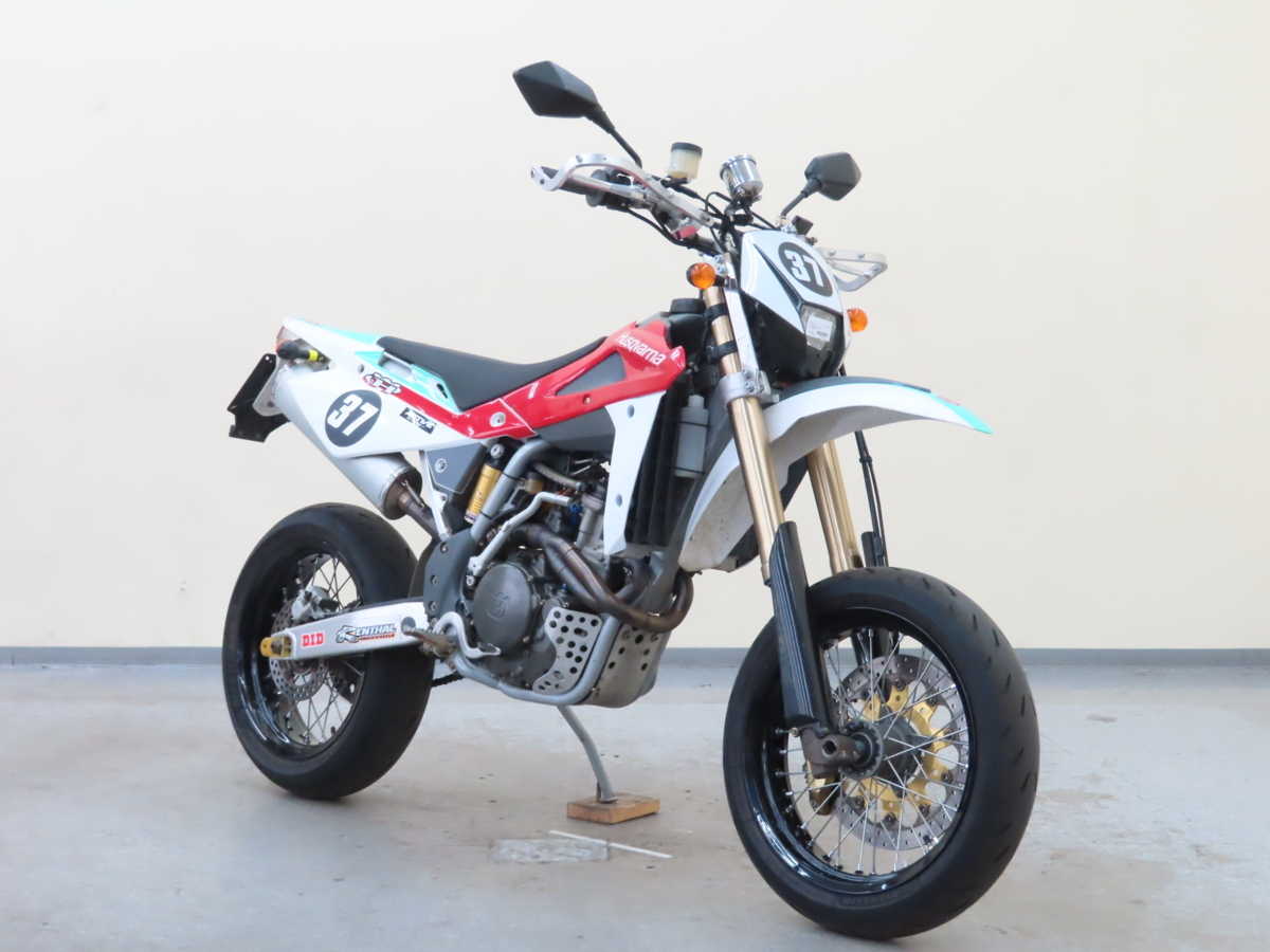 【やや傷や汚れあり】ハスクバーナ SM250R 【動画有】ローン可 スーパーモタード 250cc 最強モタード Husqvarna 売り切り の落札情報詳細| ヤフオク落札価格情報 オークフリー