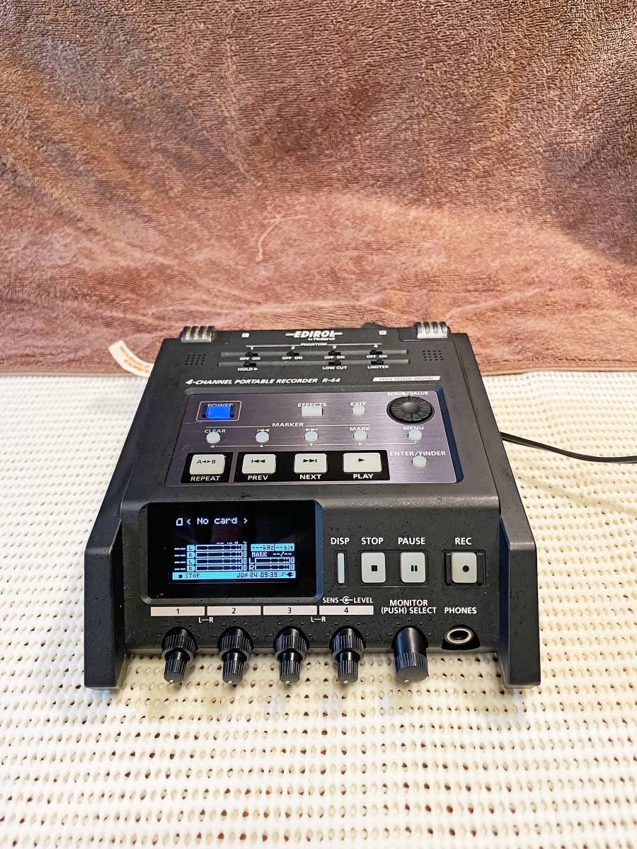 【目立った傷や汚れなし】★55★Roland/ローランド☆EDIROL☆R-44☆SDカード 4chレコーダー☆内蔵マイクもあり☆元箱☆テスト ...