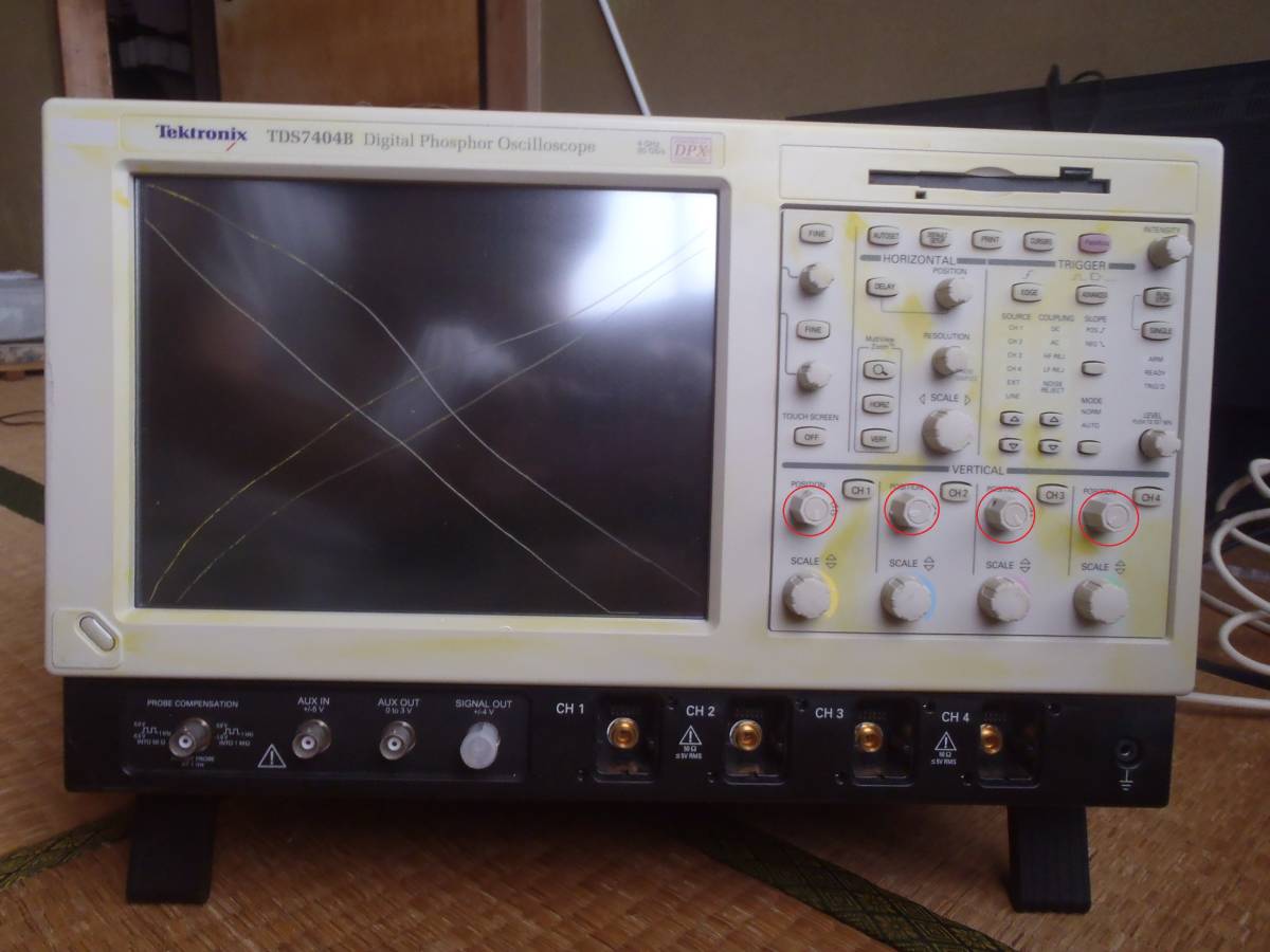 【やや傷や汚れあり】Tektronix TDS7404B 4GHz 4ch 20GS/s OP4M(32M),ST,HT3 オシロスコープ ...