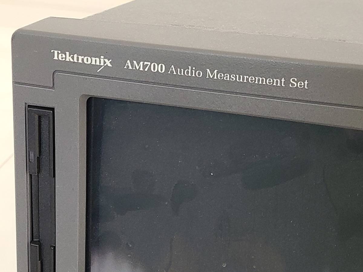 【全体的に状態が悪い】Tektronix AM700 Audio Measurement Setの落札情報詳細 - ヤフオク落札価格検索 オークフリー