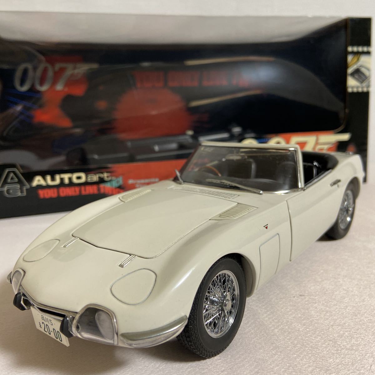 【目立った傷や汚れなし】オートアート AUTOART トヨタ ボンドカー 「007は二度死ぬ」劇中車 007 James Bond Toyota 2000 GT 1/18 の落札情報詳細 ...