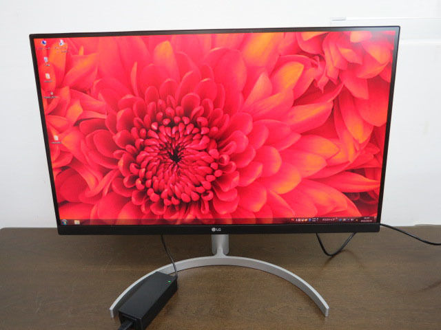 【目立った傷や汚れなし】2020年製☆LG 27型4Kモニター 27UK850-W 4K(3840×2160) HDMI×2,USB,DisplayPort,ブルーライト軽減,回転okの落札 ...