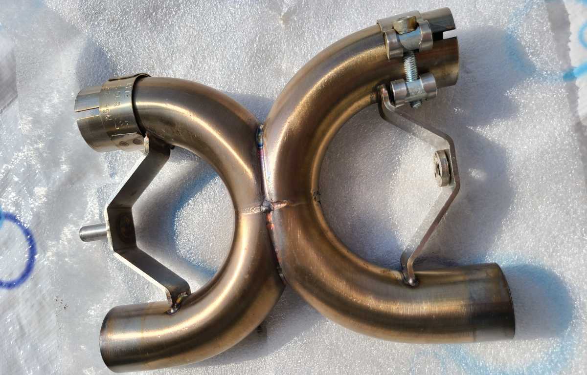 【やや傷や汚れあり】BRITISH CUSTOM X pipe トライアンフ水冷ボンネビル T100 スラクストン ストリートツイン ボバー ...