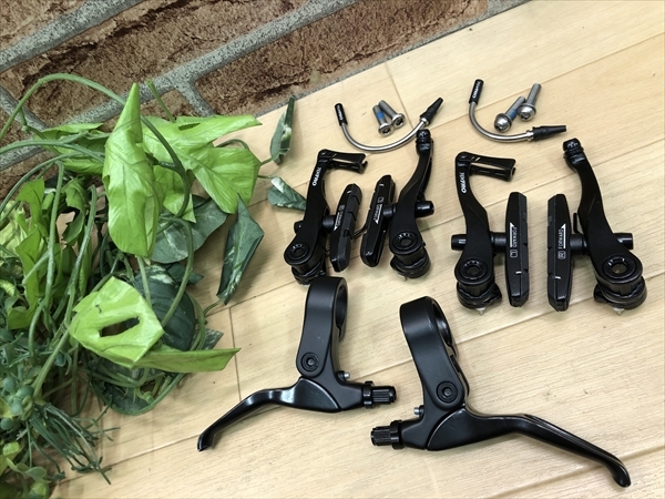 【未使用】大特価sale!! DAHON 完成車外し 未走行品!! TEKTRO MINI V-BRAKE SET BK ミニVブレーキ ...