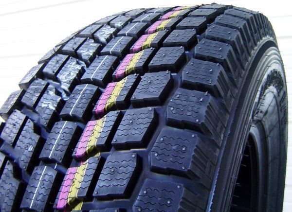 【未使用】 即日発送 こりゃ安い! 2022年製 ヨコハマ スタッドレス GEOLANDAR I/T G072 235/70R15 103Q ...