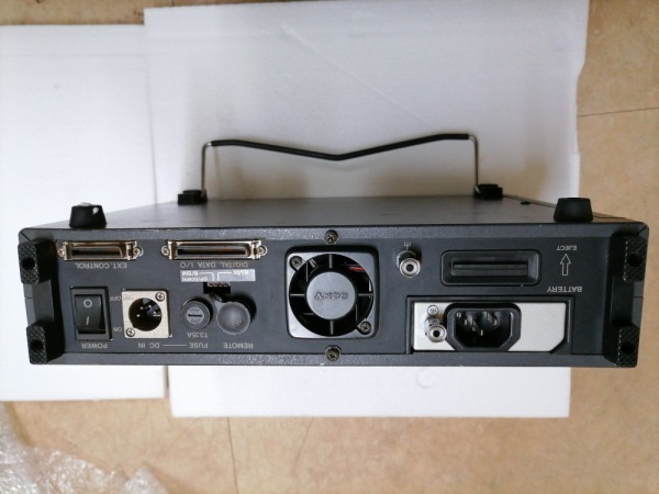 【やや傷や汚れあり】【ジャンク】SONY ソニー INSTRUMENTATION CASSETTE RECORDER PC208Ax DAT ...