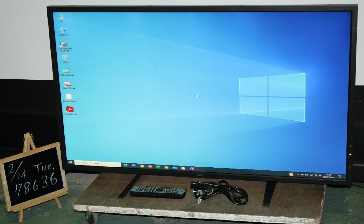 72159★42型液晶ディスプレイ NEC MultiSync LCD-V423 ① 【パブリック液晶ディスプレイ/純正リモコン付/スタンド付】の落札情報詳細 - ヤフオク落札価格検索 オークフリー