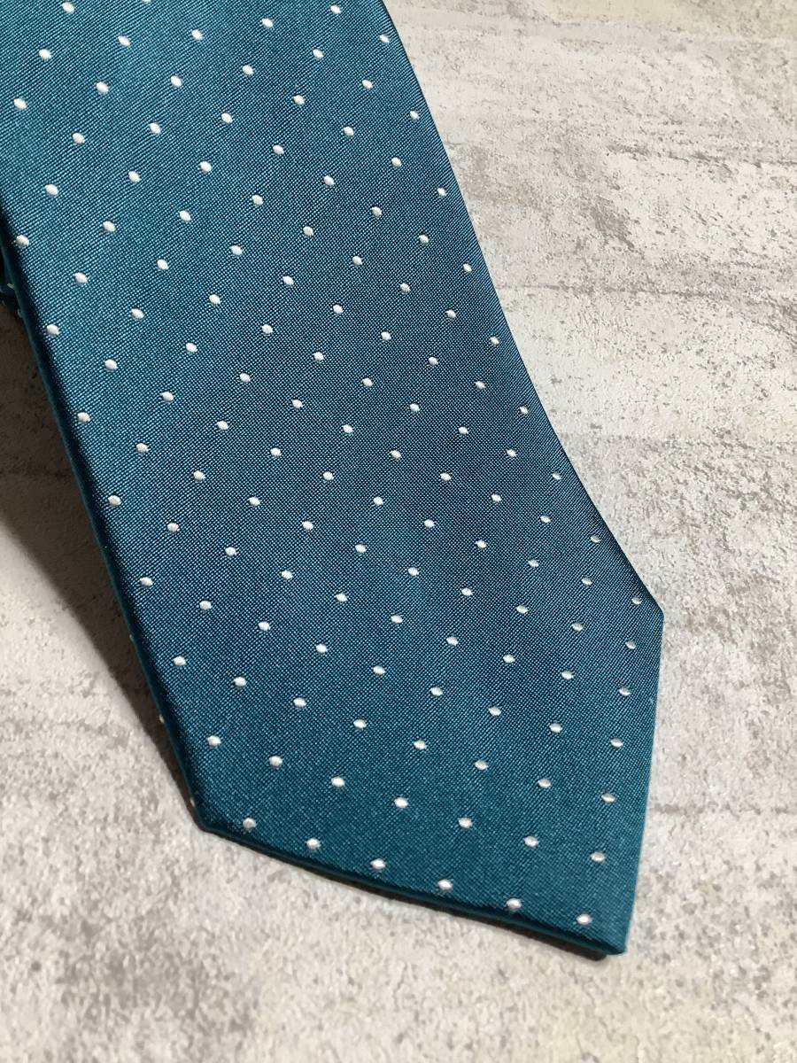 【未使用】新品未使用 ★ シルク100% 明るいグリーン水玉柄 参考上代3,900〜4,900円 お買い得サービスの落札情報詳細 - Yahoo!オークション落札価格検索 オークフリー