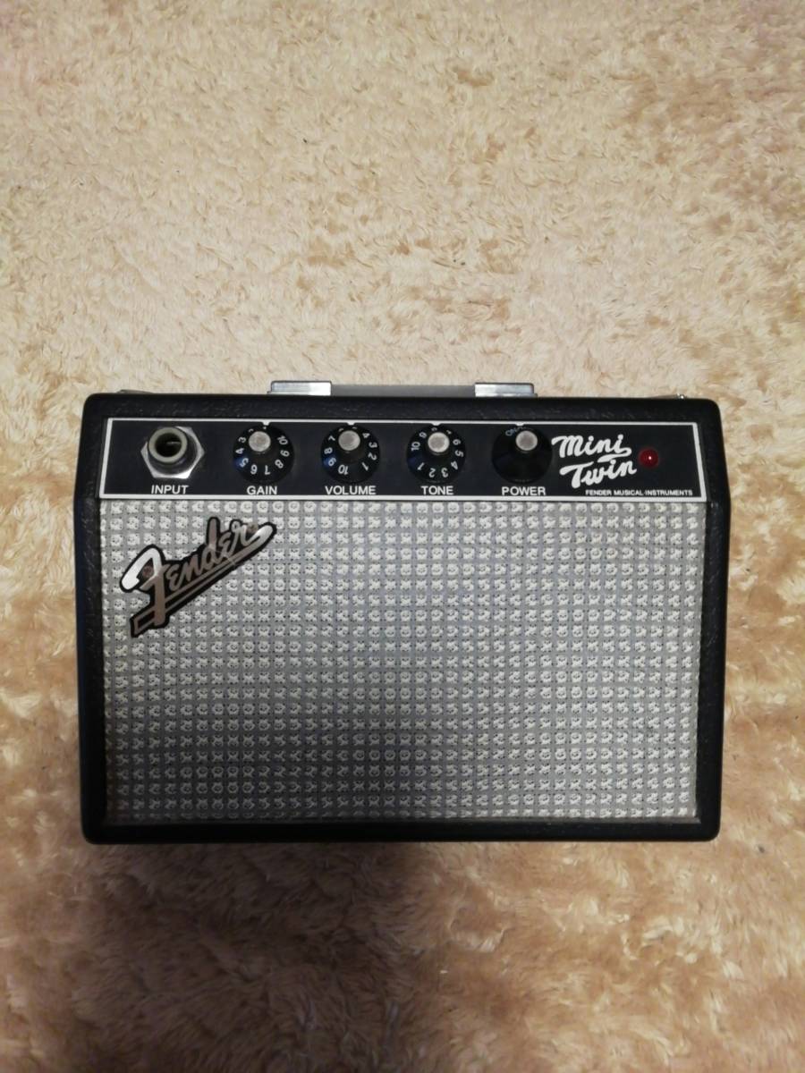 【やや傷や汚れあり】Fender フェンダー MINI TWIN ミニツイン MT-10 ミニアンプ 中古品の落札情報詳細 - ヤフオク落札 ...
