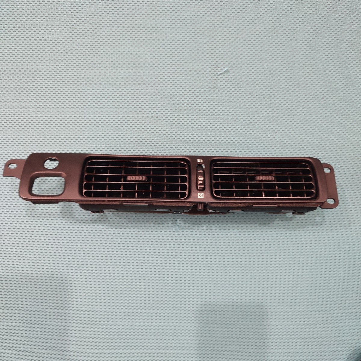 【傷や汚れあり】30ソアラ JZZ30 JZZ31 エアコンルーバー ダクト センターの落札情報詳細 - ヤフオク落札価格検索 オークフリー