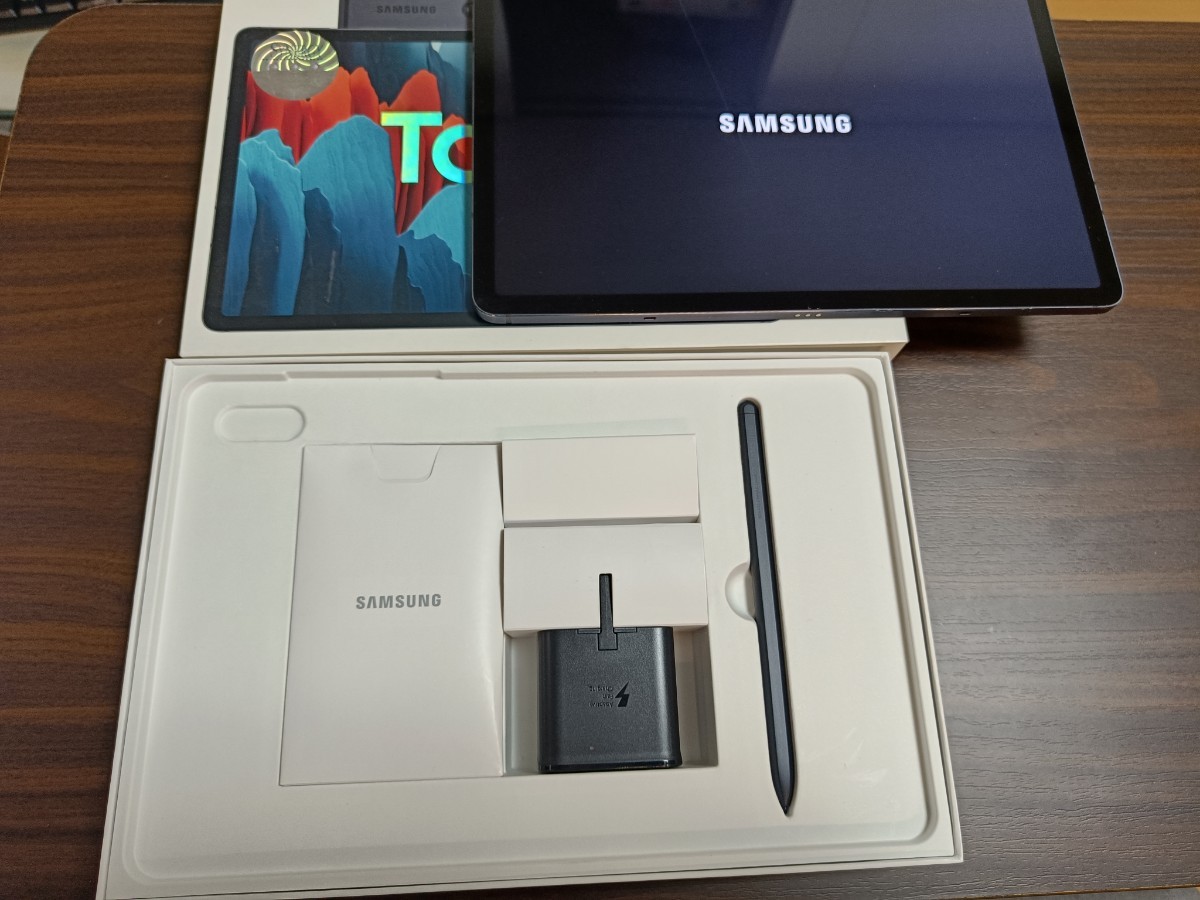 【やや傷や汚れあり】Samsung GALAXY TAB S7 Wi-Fi + LTE 256GB/8GB 純正キーボードカバー付 11インチ SM-T875の落札情報詳細 - ヤフオク落札 ...