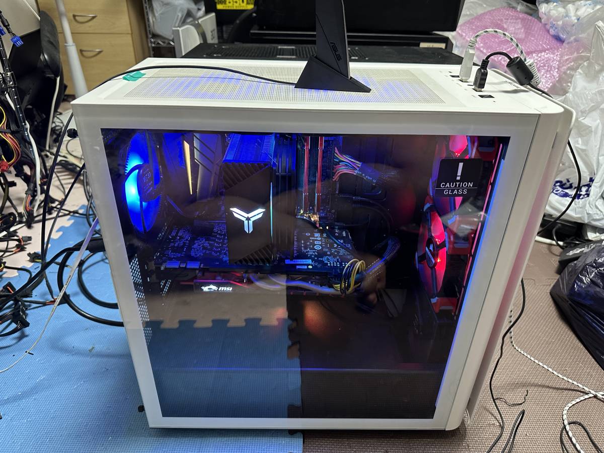 【目立った傷や汚れなし】ゲーミングPC ASRock DEEPCOOL Case/Intel Core i7-8700K 3.7GHZ/RAM ...