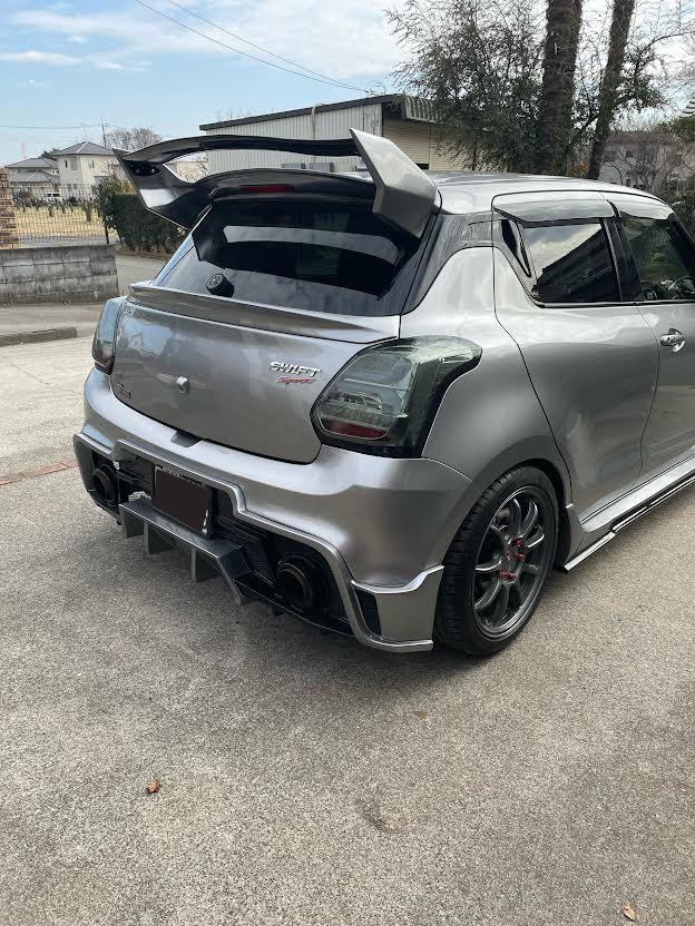 【未使用】塗装込み ZC33S ZC13S,ZC53S,ZD53S,ZD83S,ZC83S,ZC43S スイフトスポーツ リアスポイラー トランクスポイラー D ABSの材質 各純正色対応の ...