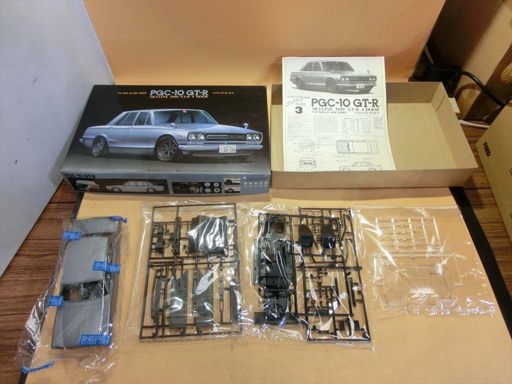 【未使用に近い】【HW6-11】【80サイズ】 未組立/フジミ PGC-10GT-R 1/24 スカイライン2000 GT-R ハコスカGT-R 4ドア/※外箱傷み有の落札情報詳細 ...